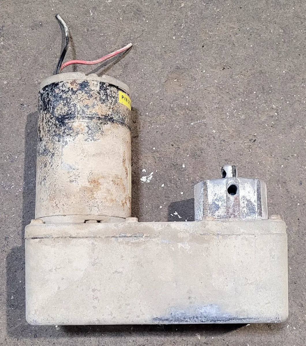 Buy Used Barker RV Slide Out Motor - 21960 Online - Young Farts RV Parts