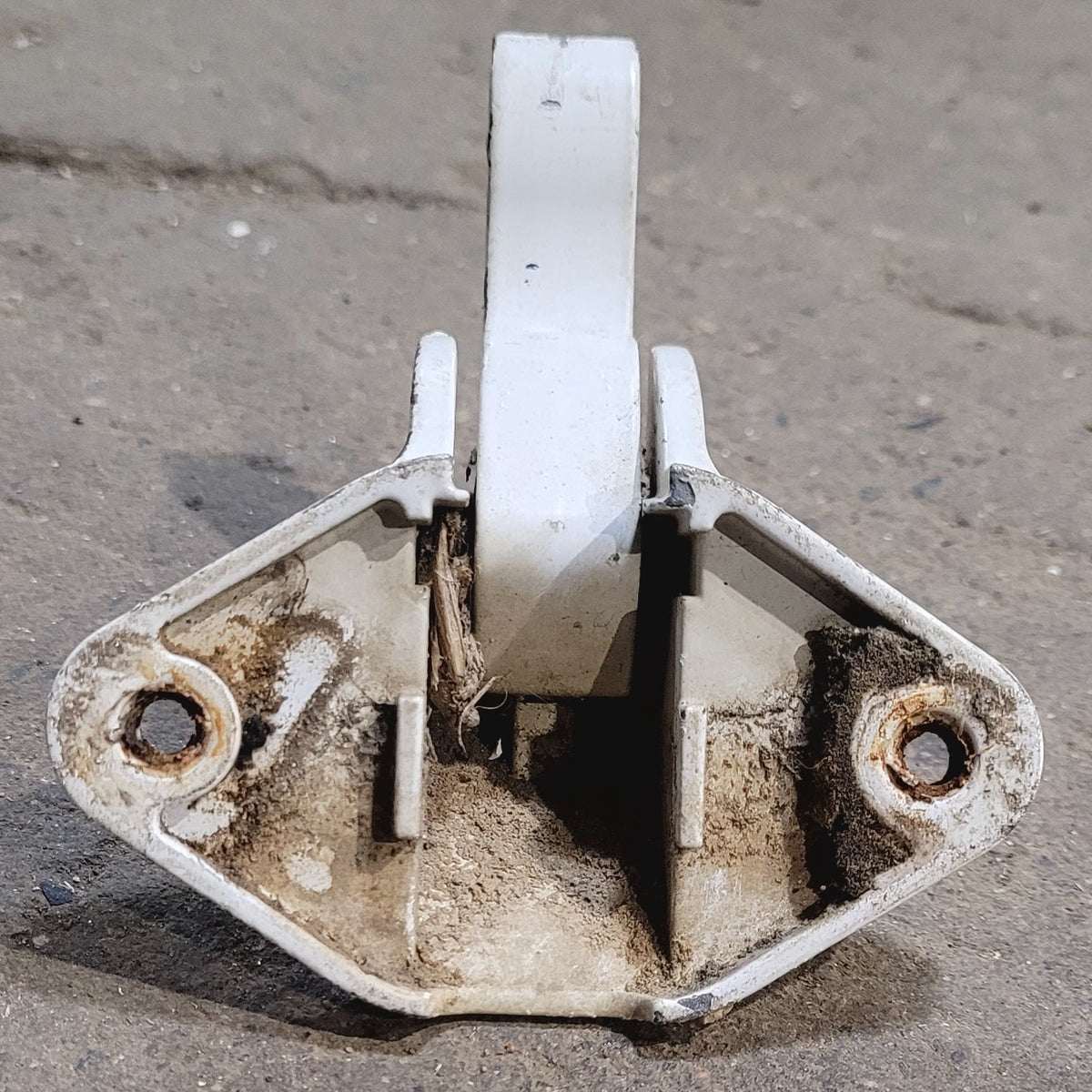 Buy Used Dometic Sunchaser II Awning Bottom Mounting Bracket Online ...