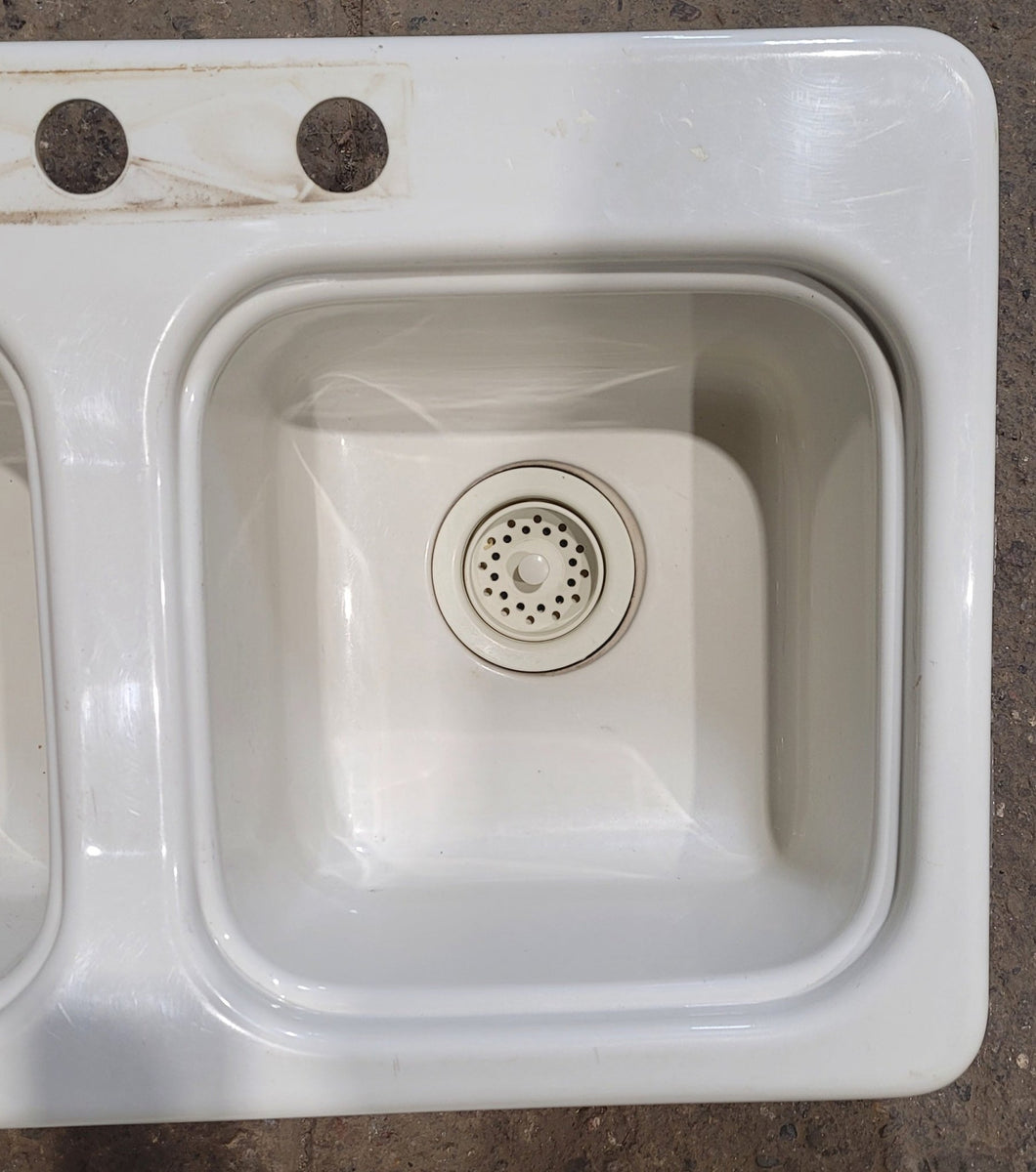 Buy Used Kitchen Sink 28 3/4" X 17 1/2" Online - Young Farts RV Parts