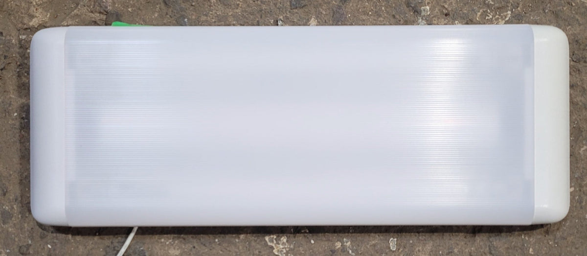 Buy Used LITECO Model 176 Dual Florescent light fixture Online - Young ...