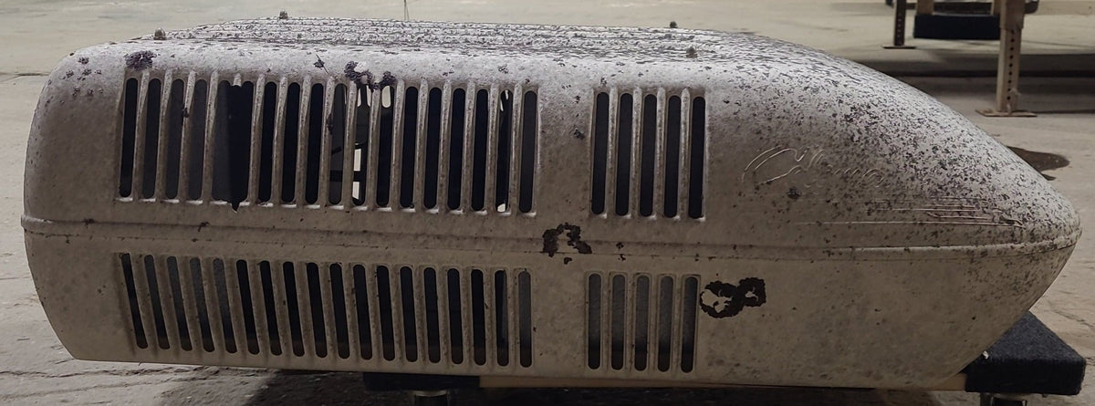 Buy Used Complete Coleman Air conditioner Head Unit 6759A707 - 13500BTU ...