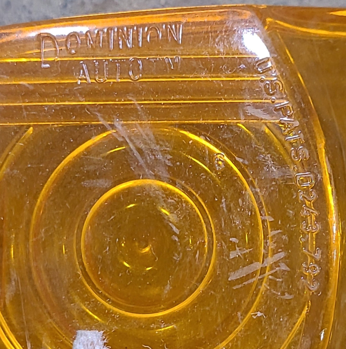 Buy Used Dominion Auto 73-1704R - 73-1705A - SAE-P2-76 Replacement Lens ...