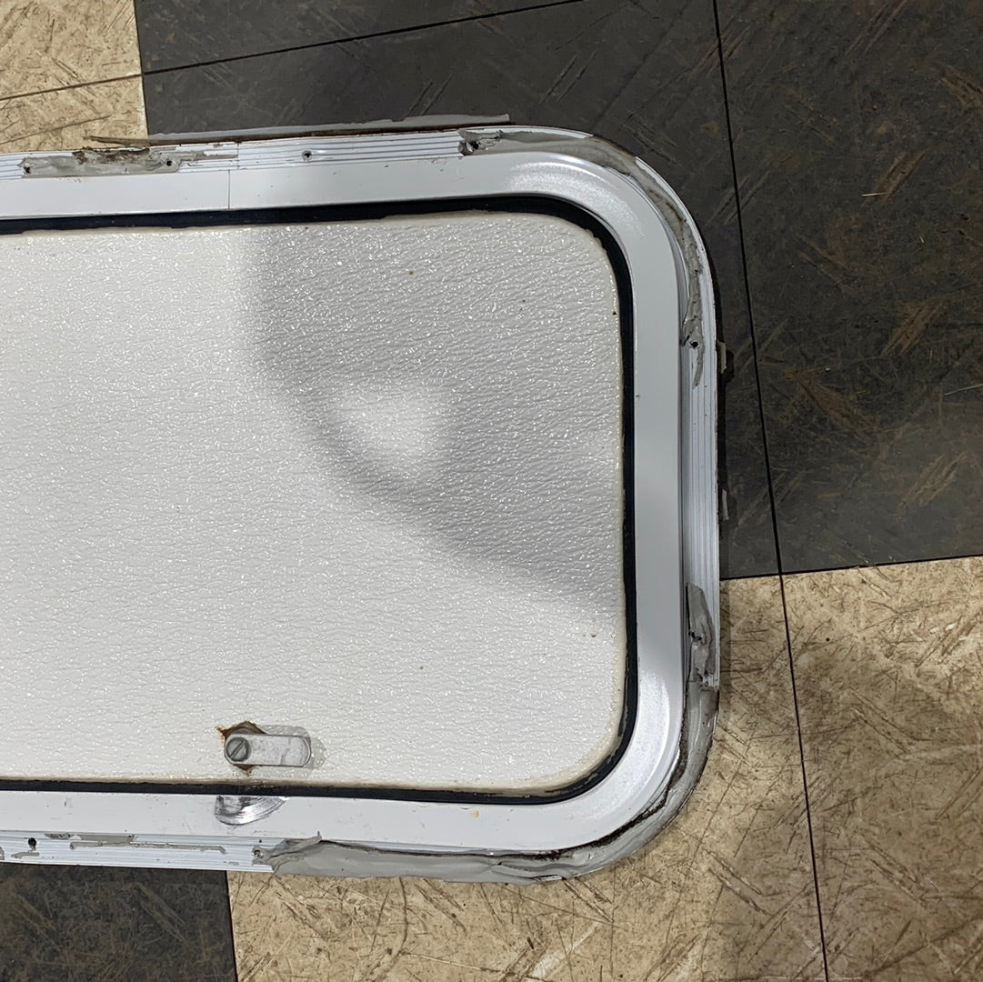 Buy Used Radius RV Cargo Doors 17 3/4" x 13 3/4" x 1/2" Online - Young ...