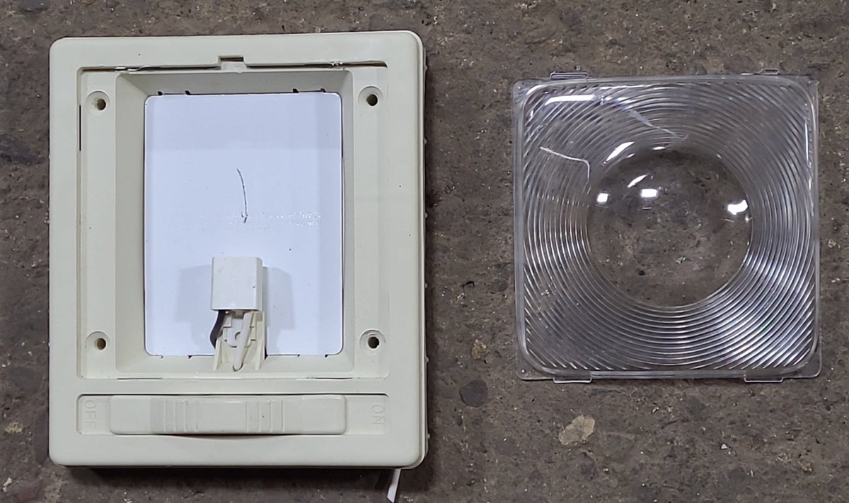 Buy USED RV Interior Light Fixture - LR 36513 - SINGLE - Online - Young ...