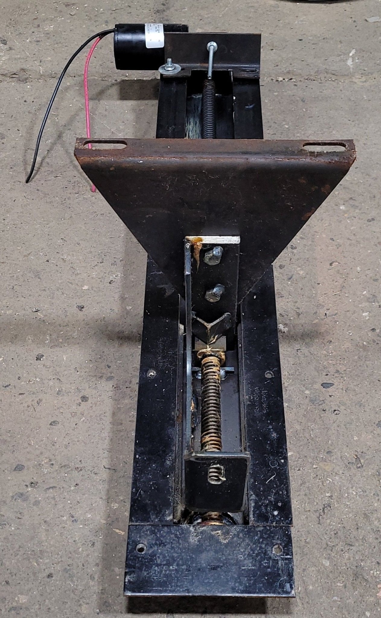 Used RV Slide Out Track System with Norco Motor MC102C | Young Farts RV ...