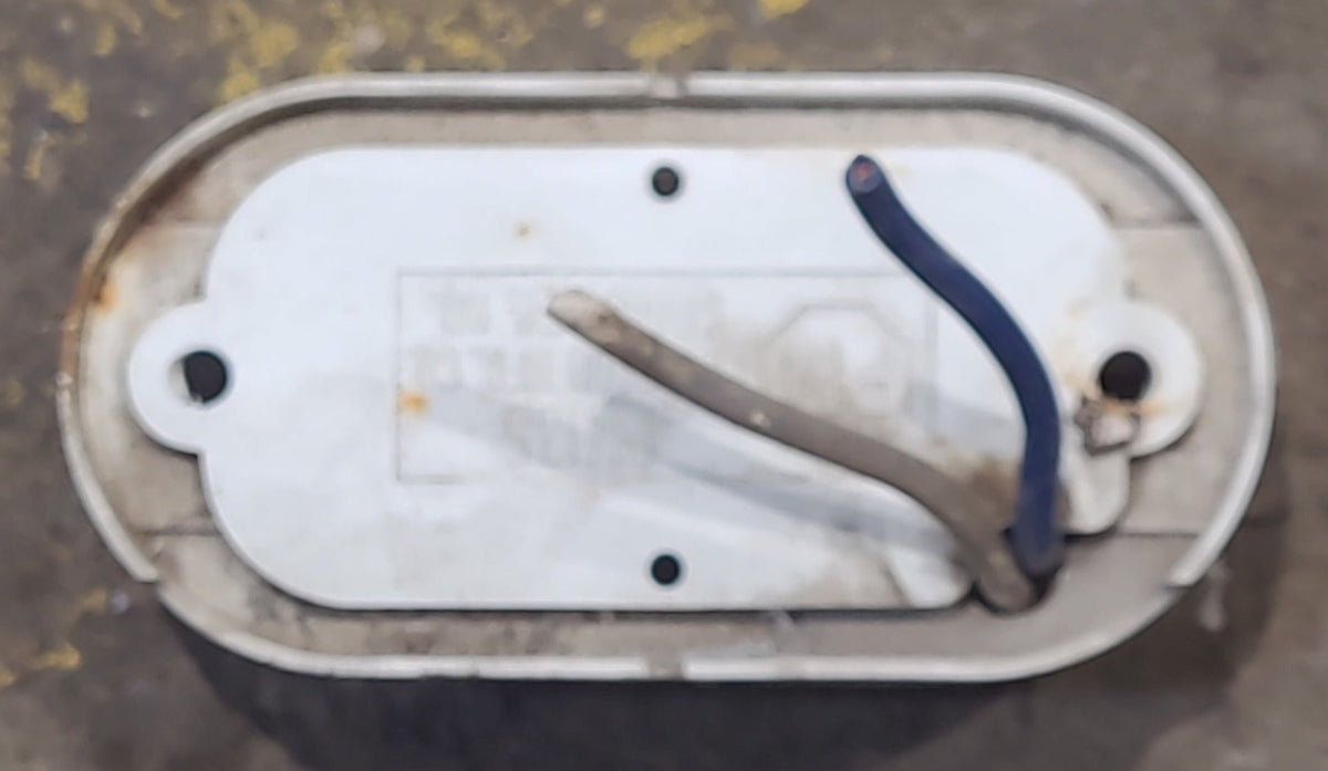 Buy Used SAE-P-PI 68 - BARGMAN 52 Replacement Light Assembly - Clear ...